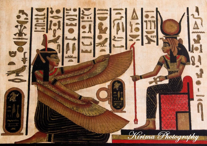 Priesteressen van Isis – de Hal der Zuilen – Kirima Spiritual Healing